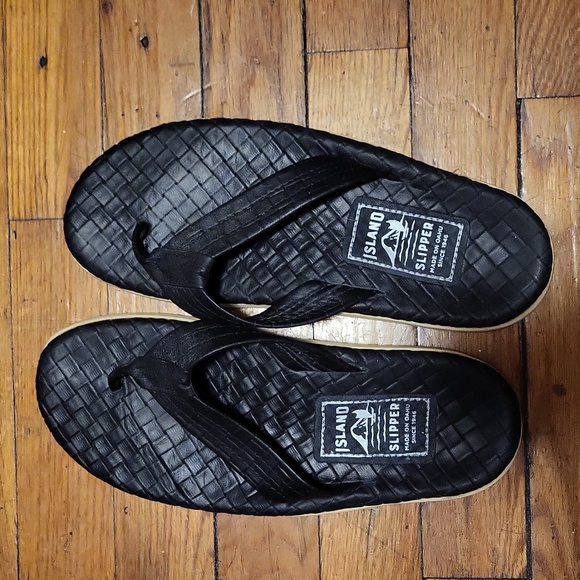 Island slippers | Shoes | Mens Weave Slippers | Poshmark